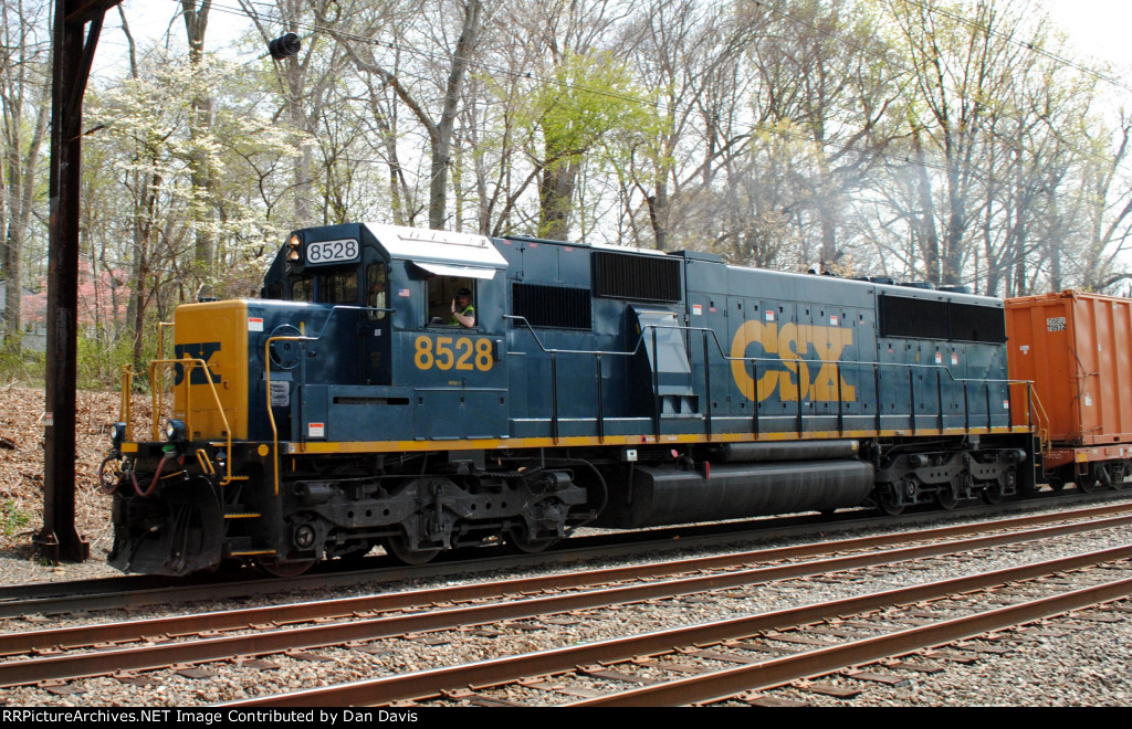 CSX 8528 Q706-14